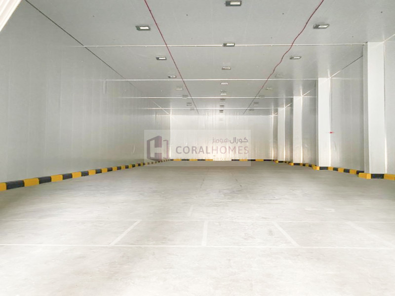G+M Cold Storage + Office | -20°C freezer floor – Coral Homes
